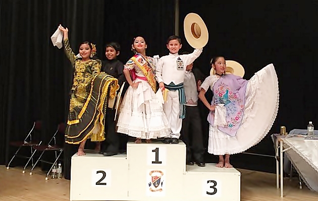 Los niños campeones de marinera en Japón, Aiko y David, irían al ...