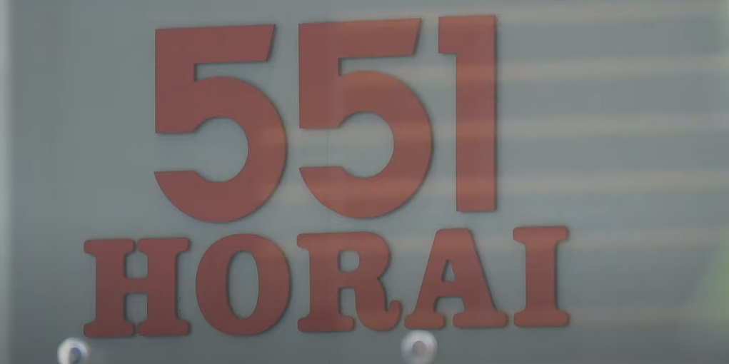 Madre en Japón lucha para que el suicidio de su hijo se reconozca como muerte por trabajo