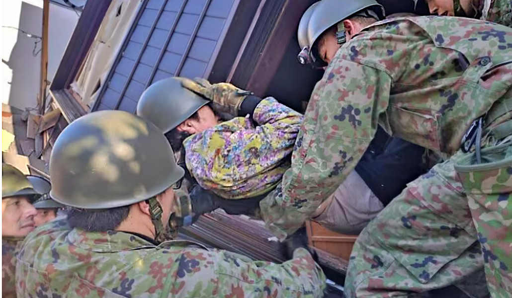 Soldados de las Fuerzas de Autodefensa ya trabajan en acciones de ...