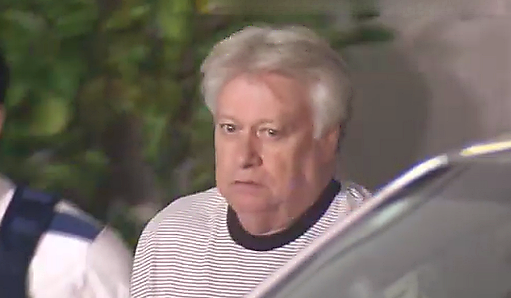 Estadounidense detenido por grabar letras en el templo Meiji en Tokio ...